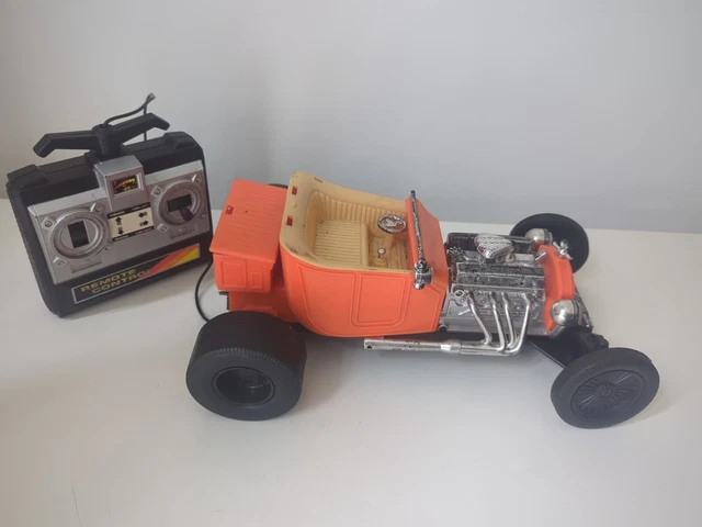 RARE VINTAGE 1987 Toy State California Dream 20s Ford Remote RC Car ...