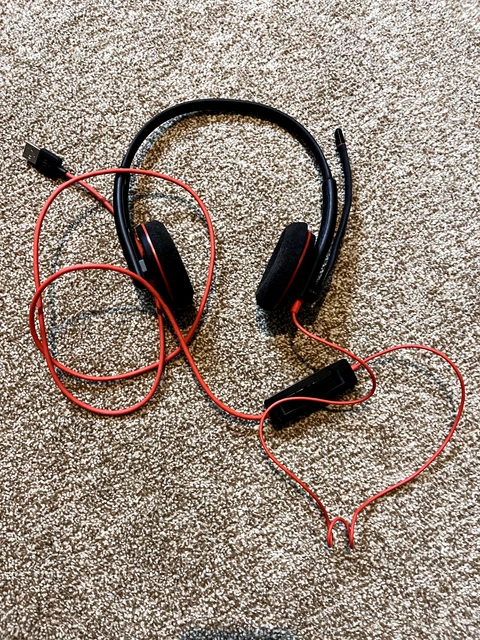 PLANTRONICS HEADSET C3220 black Mic, Call, Volume, Fully working USED ...