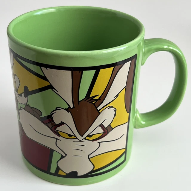 VINTAGE WARNER BROS. Wile E. Coyote Mug Green Yellow Road Runner Comic ...
