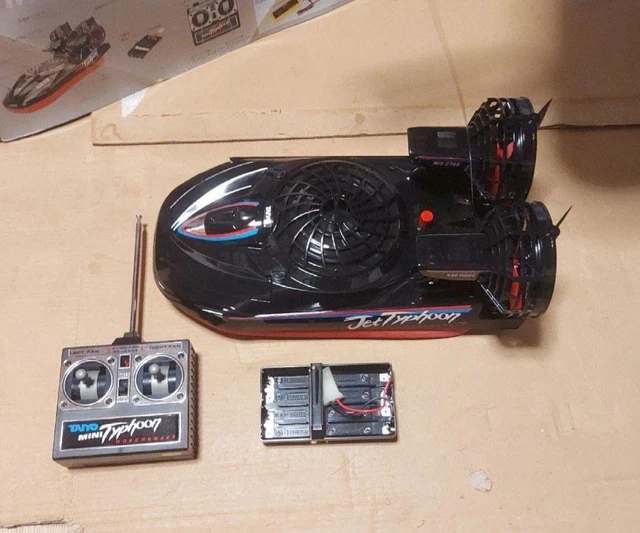 VINTAGE 1980S TAIYO R/C Mini Typhoon Hovercraft Remote Control Toy with ...