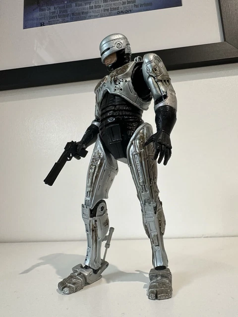 NECA ROBOCOP FULLY Articulated Battle Damaged Action Figure Model ...
