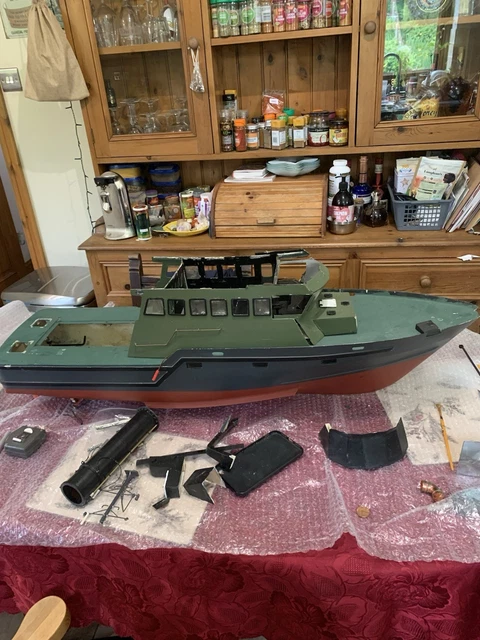 LARGE FIBREGLASS ELECTRIC Model Pond Boat , Attic Find £72.09 - PicClick UK