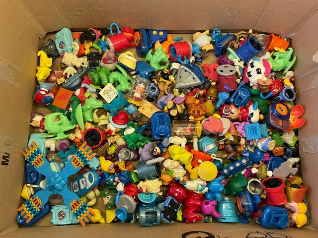 BIG BUNDLE OF kinder egg suprise toys some complete some missing parts ...