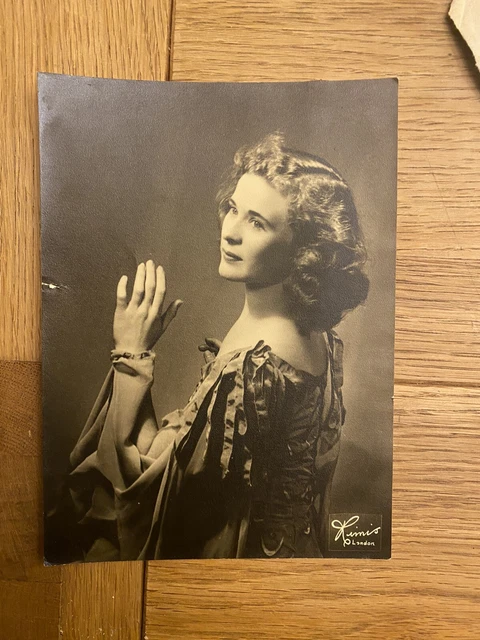 SHELAGH MILLER BRITISH Actress Original Portrait Still Signed - Will O ...