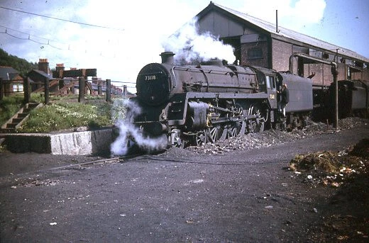 ORIGINAL COLOUR SLIDE of 73118 BR Standard steam loco £3.99 - PicClick UK