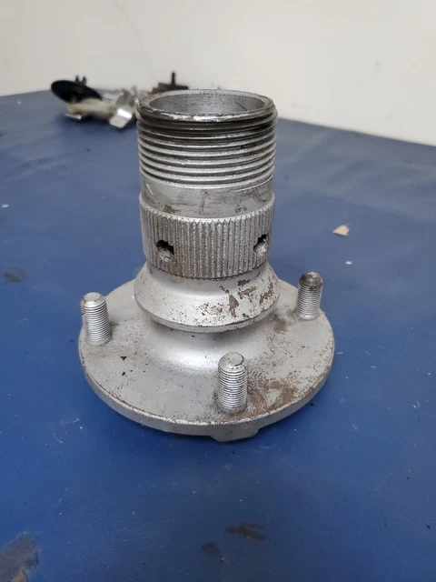 MGB GT MGC wire wheel hub used left side BTB719 with spinner front £35. ...