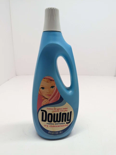VINTAGE DOWNY FABRIC Softener Bottle Movie Theatre Prop Laundry 33 Oz £ ...