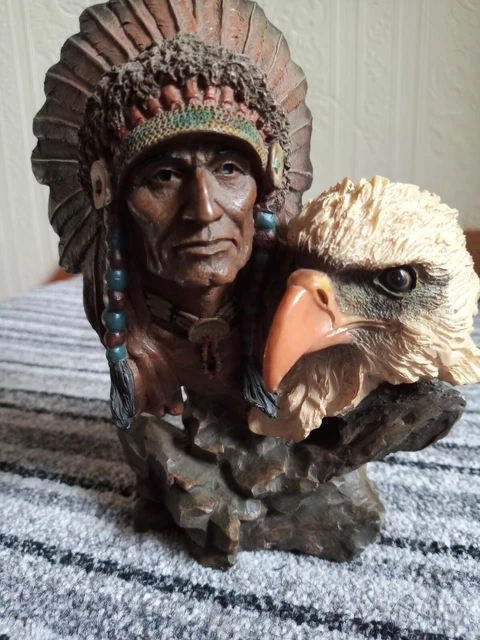 NATIVE AMERICAN INDIAN Chief Head Bust White Eagle Sculpture Resin 8 ...