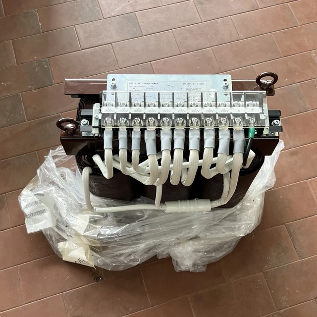 NUNOME ELECTRIC TH017EKAUTO DRY-TYPE Transformer 44.6A EUR 1.450,00 ... NUNOME ELECTRIC TH017EKAUTO DRY-TYPE Transformer 44.6A EUR 1.450,00 ...