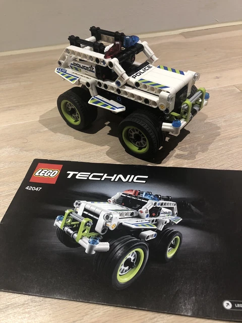 LEGO TECHNIC - 42047 - Police interceptor - Voiture d'interception ...
