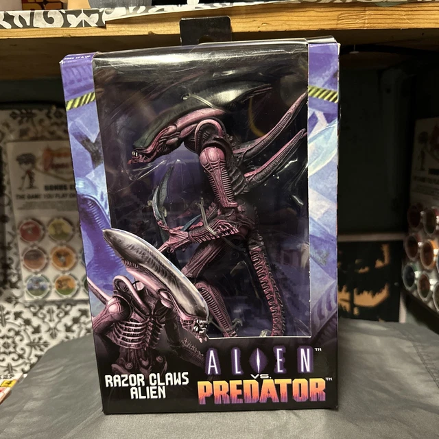 ALIEN VS. PREDATOR ~ RAZOR CLAWS ALIEN ACTION FIGURE ~ NECA AVP Aliens ...