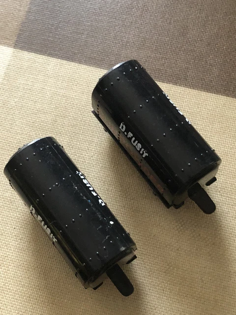 THOMAS THE TANK Engine & Friends Plastic Tankers X 2 D.Fusit Gunpowder ...