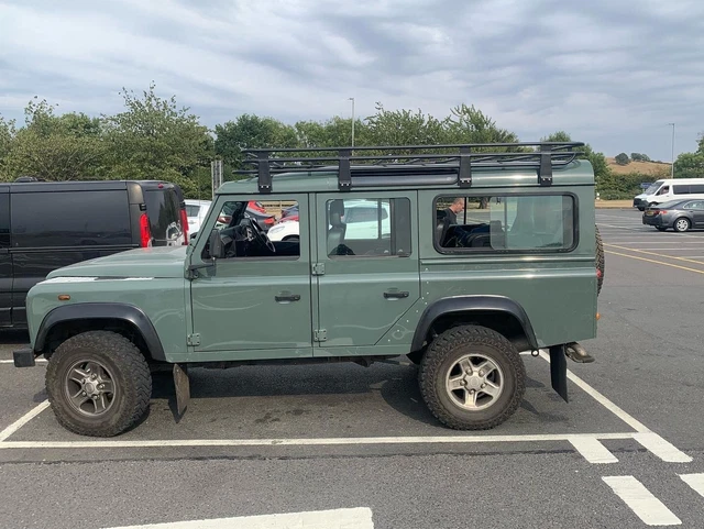 LAND ROVER DEFENDER 110 Roof Rack. expedition crate £630.00 - PicClick UK
