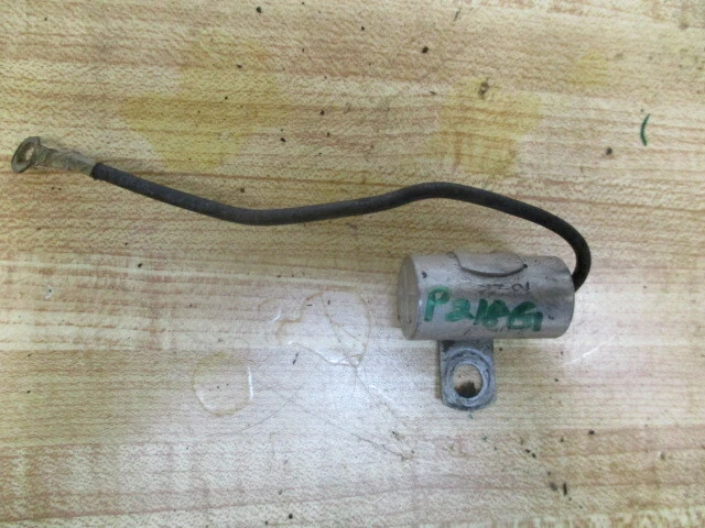 JOHN DEERE 318 Rasentraktor Onan P218G - Kondensator HE312-0256 EUR 20 ...