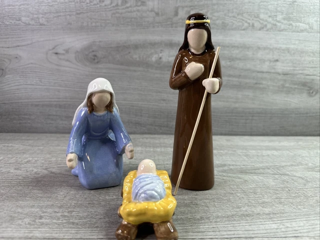 HANDMADE NATIVITY MARY and Joseph & Baby Jesus Xmas Figures Ceramic ...