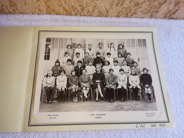 CLASS PHOTO LYCÉE Bonaparte Toulon school year 1966-1967 6th A2 £15.35 ...