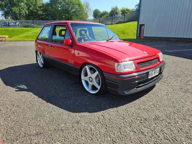 1/18 SCALE MIM RAFFINO & resin Tyre Scale Model Diecast VAUXHALL ...