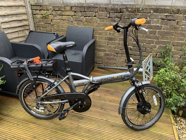 E PLUS ROUTE 36 Folding Electric bike with battery, charger and U lock ...