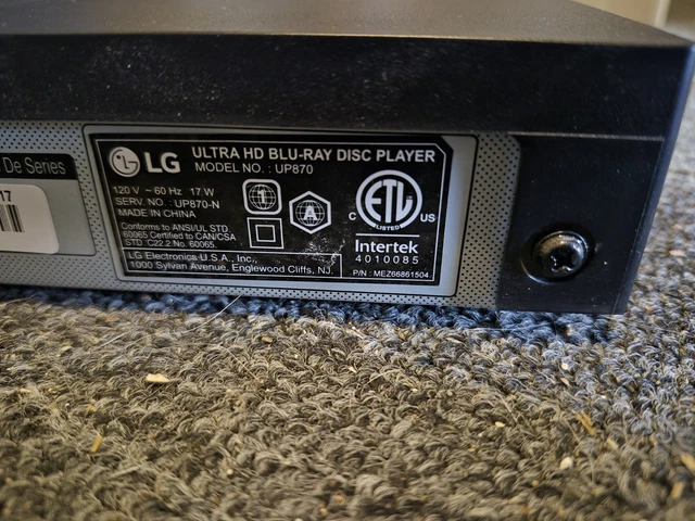 LG 4K ULTRA HD Blu-ray Disc Player with HDR Compatibility (UP870) $28. ...