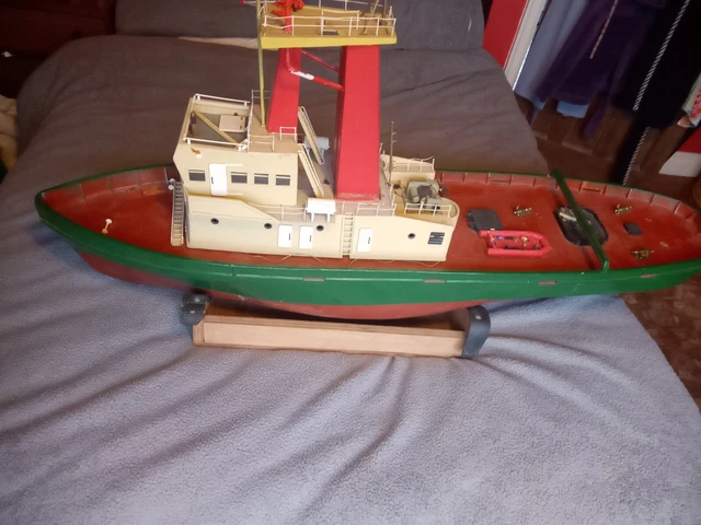 VINTAGE MODEL R/C Tug Boat £90.00 - PicClick UK