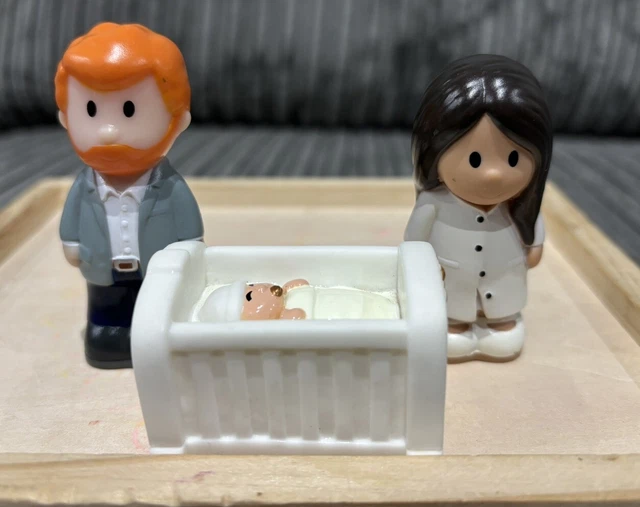 ELC HAPPYLAND ROYAL Family Baby Set ~ Harry Meghan Archie ~ Special ...