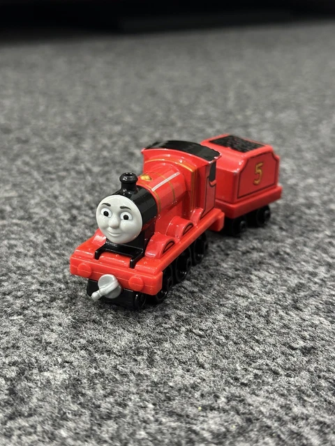 JAMES THOMAS THE Tank Engine Trackmaster Motorised Train Mattel 2013 ...