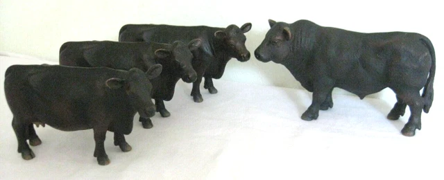 SCHLEICH BLACK ANGUS Bull Cows Beef Herd Farm Animal 4 Figure Set 2002 ...