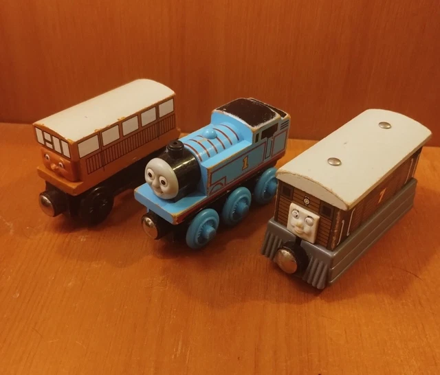 THOMAS AND FRIENDS Wooden Train Thomas Toby Catherine Bundle Brio £9.99 ...