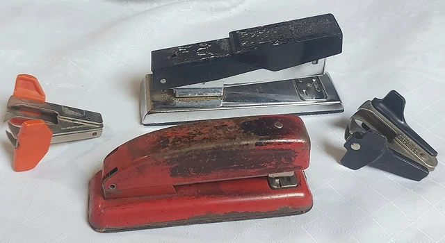VINTAGE STAPLERS & Staple Removers~Red Velos 321 Snipe/Vanguard+Rexel ...