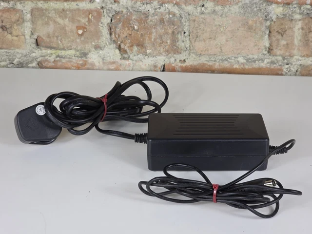 HORNBY SCALEXTRIC. C7024 Switching Mode Power Supply For Digital ...