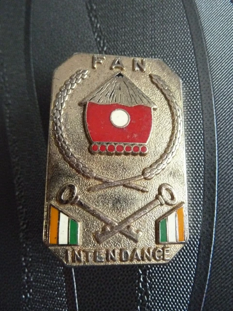 ORIGINAL INSIGNE MILITAIRE Fan Intendance Cote D'ivoire Drago Tbe EUR ...