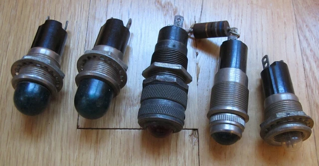 VINTAGE AIRPLANE PILOT Indicator Lights / US Navy control room ...