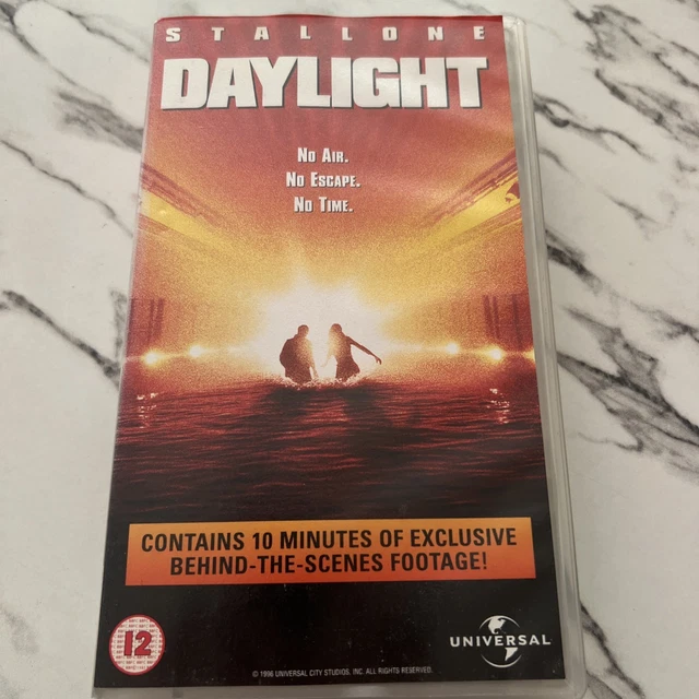 DAYLIGHT VHS SYLVESTER Stallone PAL Format £4.38 - PicClick UK