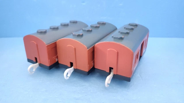 THOMAS & FRIENDS Plarail TOMY Trackmaster Giappone Sodor Mail Van set ...