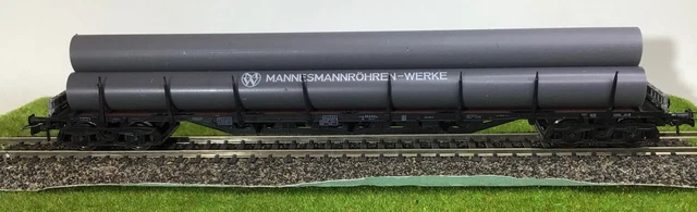 ROCO HO 4361 Güterwagen Rungenwagen Sssy 716 DB mit Röhren beladen ...