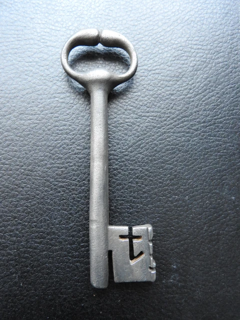 ANCIENNE CLÉ CLEF De Serrure Fer Forge Old Key Schlussel Chiava Cadenas ...