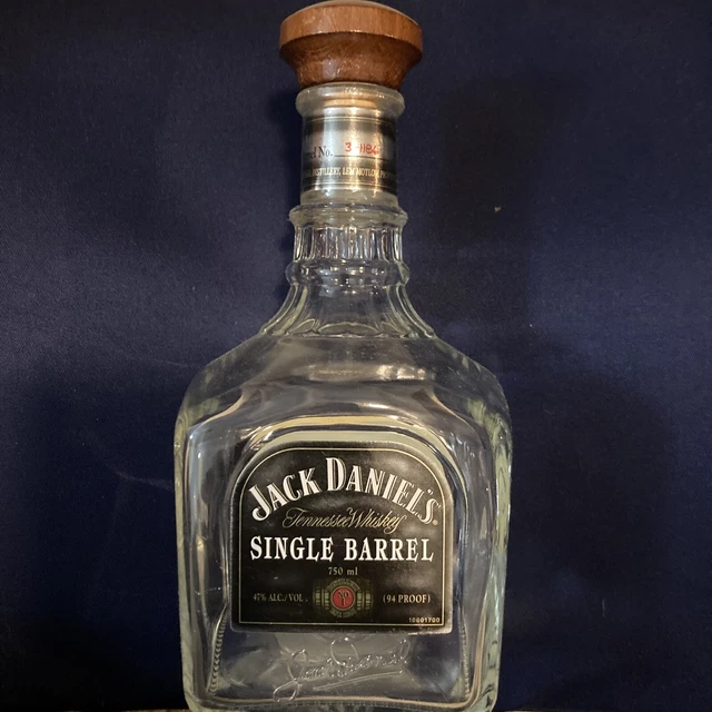 JACK DANIELS SINGLE Barrel Empty Bottle Collector Bottle EUR 17,16 ...