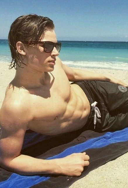 Shirtless Male Handsome Guy Dude Beefcake Smooth Young Jock Hunk Photo