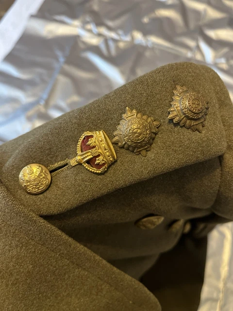 BRITISH ARMY OFFICERS greatcoat with colonel rank markings post WW2 era ...
