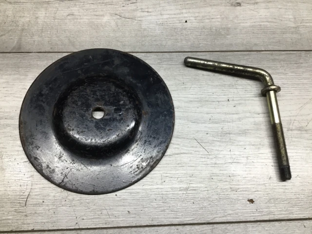 RANGE ROVER CLASSIC 2-Door Spare Wheel Retaining Plate and Bolt. £40.00 ...