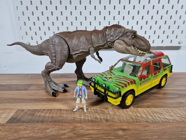 JURASSIC PARK LEGACY Collection Tyrannosaurus Rex Escape Ford Explorer ...