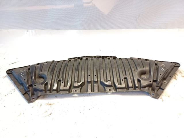 11 MERCEDES-BENZ W204 Classe C Soubassement Protection Avant ...