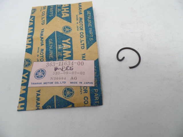 NOS CLIPS DE Piston Yamaha QTY1 SC500 SC 500 73-74 363-11634 EUR 5,35 ...