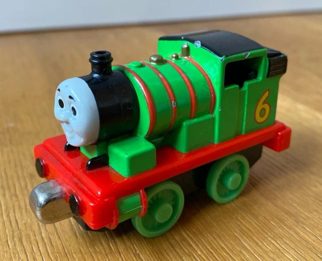THOMAS THE TANK Engine & Friends - PERCY Diecast Toy Train Mattel 2009 ...