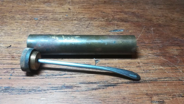 VINTAGE WW1 WW2 ENFIELD RIFLE BRASS GUN OILER BOTTLE British Military ...