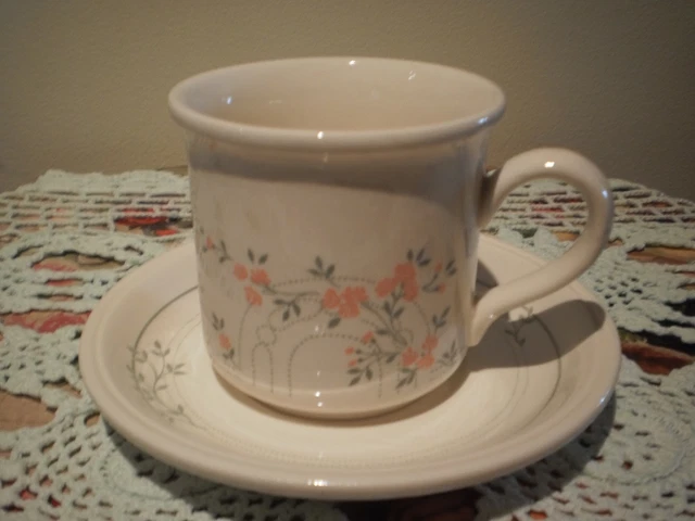 VINTAGE BILTONS COLOROLL England "Trellis Pattern" Cup & Saucer. $15.00 ...