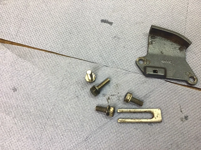 YAMAHA 50HP 40HP Two Stroke Cable Tray Clamp And Cover £47.50 - PicClick UK