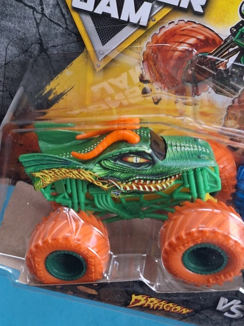 DRAGON VS SPARKLE smash 🔥 Hot Wheels 2026 Monster Trucks Truck Double ...