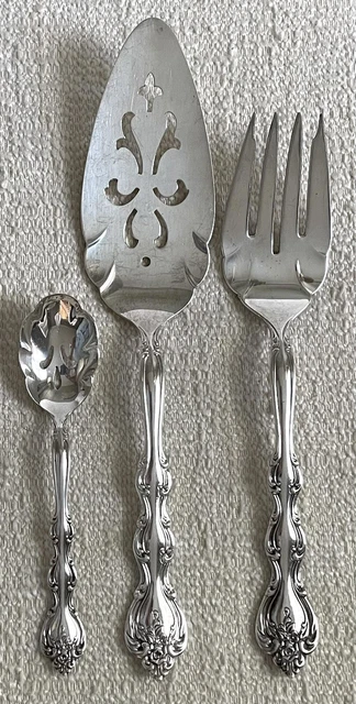 INTERNATIONAL SILVERPLATE INTERLUDE Pie Cake Server, Sugar Sifter ...