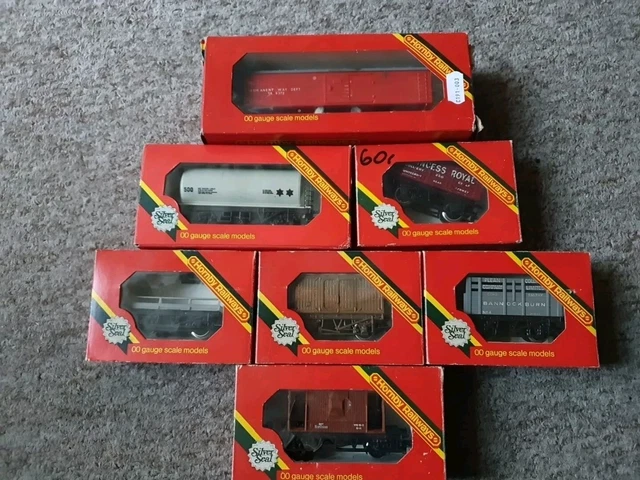 7 HORNBY OO Gauge Wagons R218 Brake R101 Coke Wagon R206 R208 R209 R020 ...
